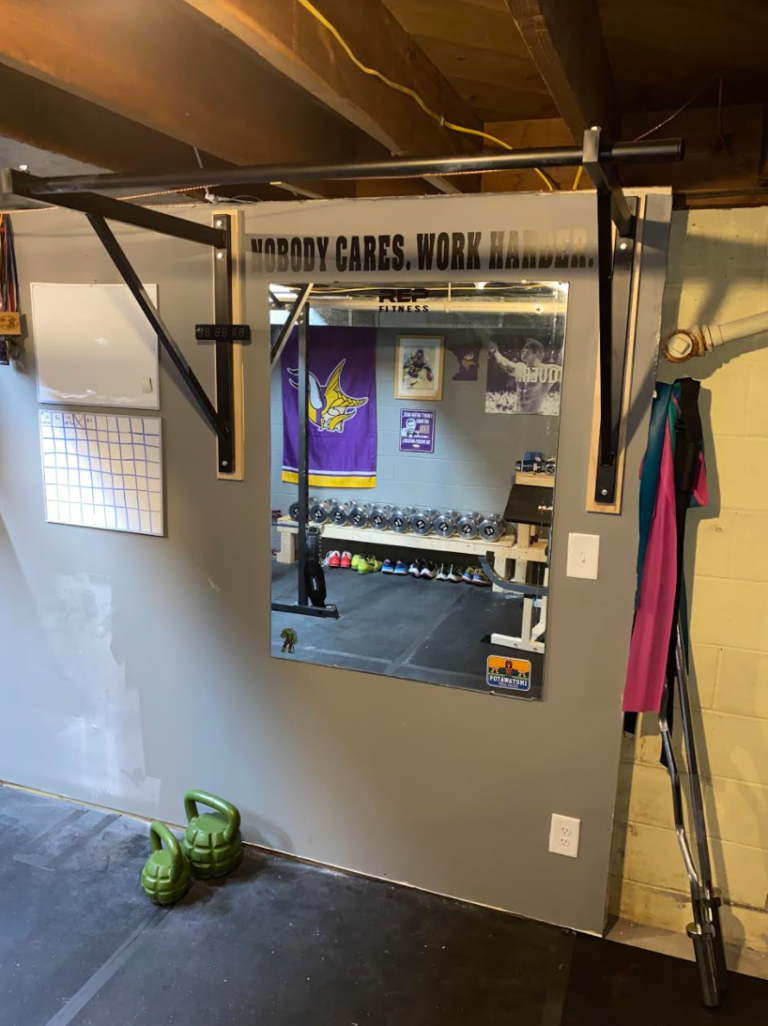Titan Fitness – Garage Gym Experiment